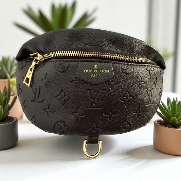 Louis Vuitton | Bags | Louis Vuitton High Rise Pm Black Monogram ...